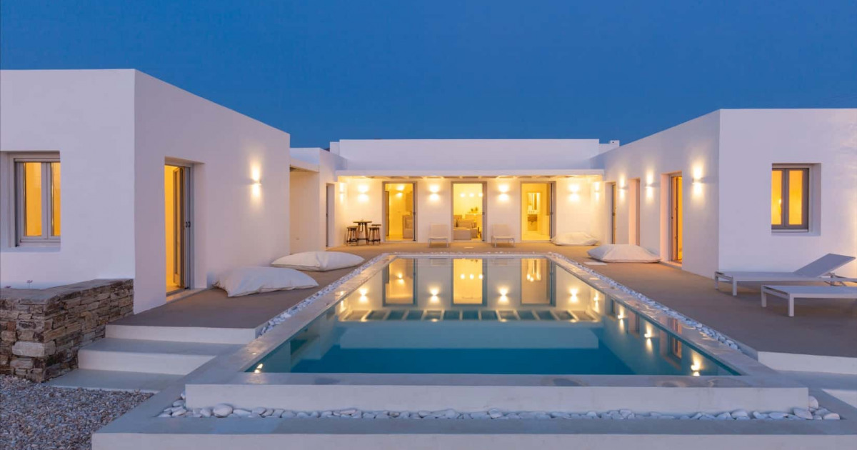 Villa Blanche in Paros by Olive Villa Rentals
