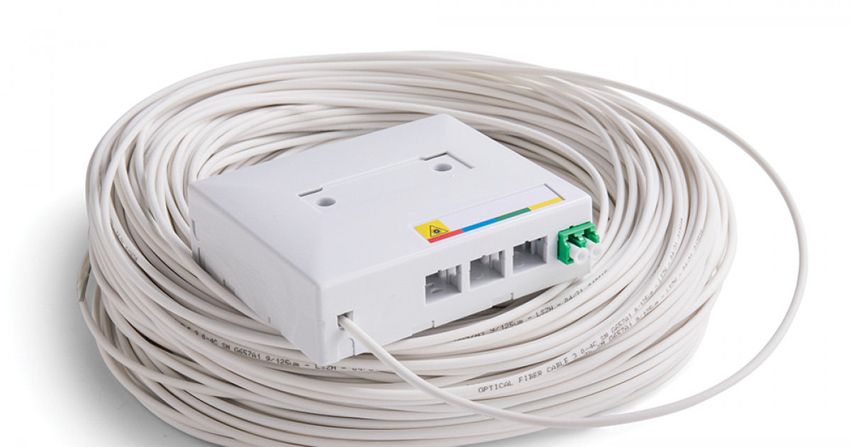 4F Fibre Termination Box with 100m Cable (4FMC-100M) - Space Television
